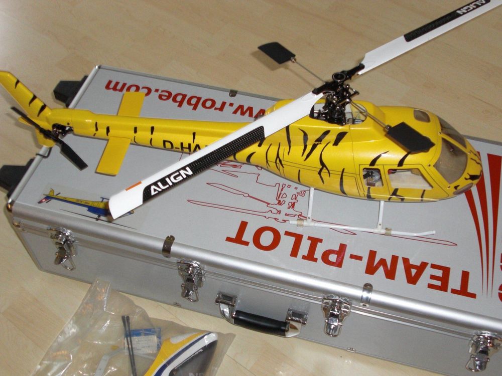 Heli 450 mit Rumpf und Koffer | Kaufen auf Ricardo