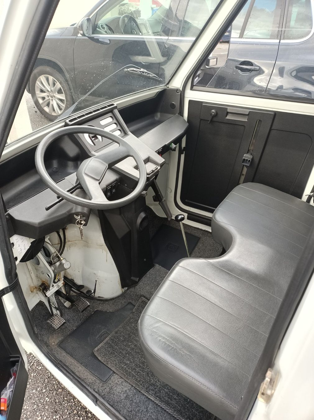 Piaggio APE 250 (D'occasion) à Réchy pour CHF 9000 – retrait uniquement ...