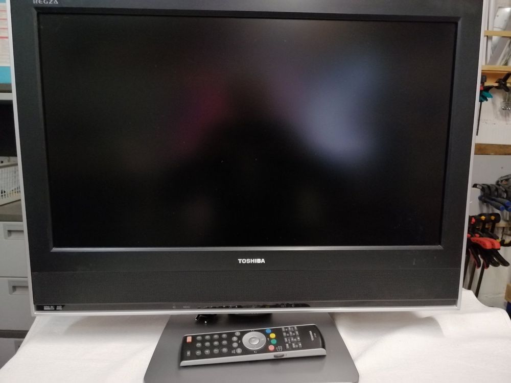 TV Toshiba Regza (Gebraucht) in Volketswil für CHF 1 – nur Abholung auf Ricardo kaufen