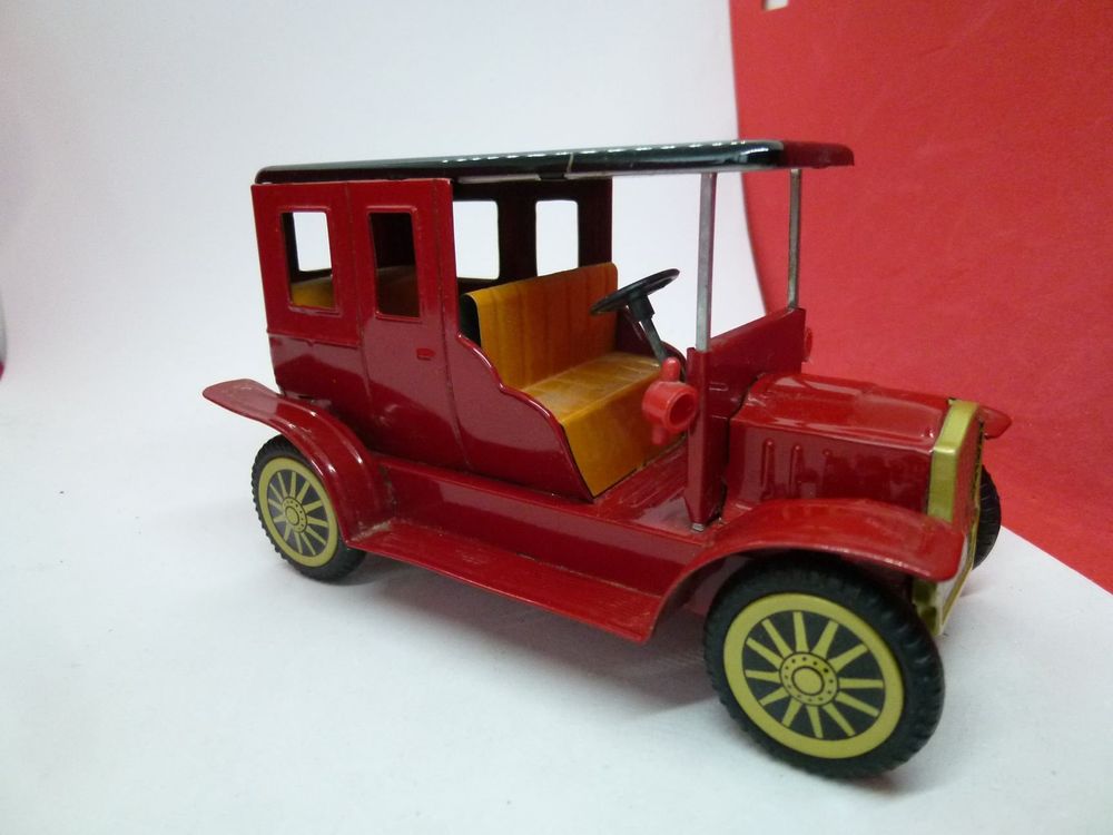 Blech - Auto in rot - ca 15cm - Schwungrad - made in Japan | Kaufen auf ...