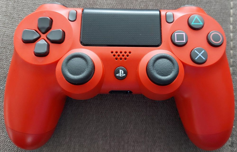 PS4 Controller rot - CUH-ZCT2E | Kaufen auf Ricardo