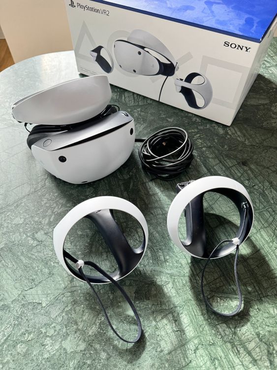 Sony Playstation VR 2 - PSVR2 (Gebraucht) in Zürich für CHF 405 – mit Lieferung auf Ricardo kaufen