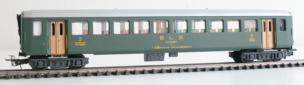 Hag Personenwagen B der BLS Spur H0 (Usato) a Oberwil BL per CHF 27 – con consegna | Acquista su ...