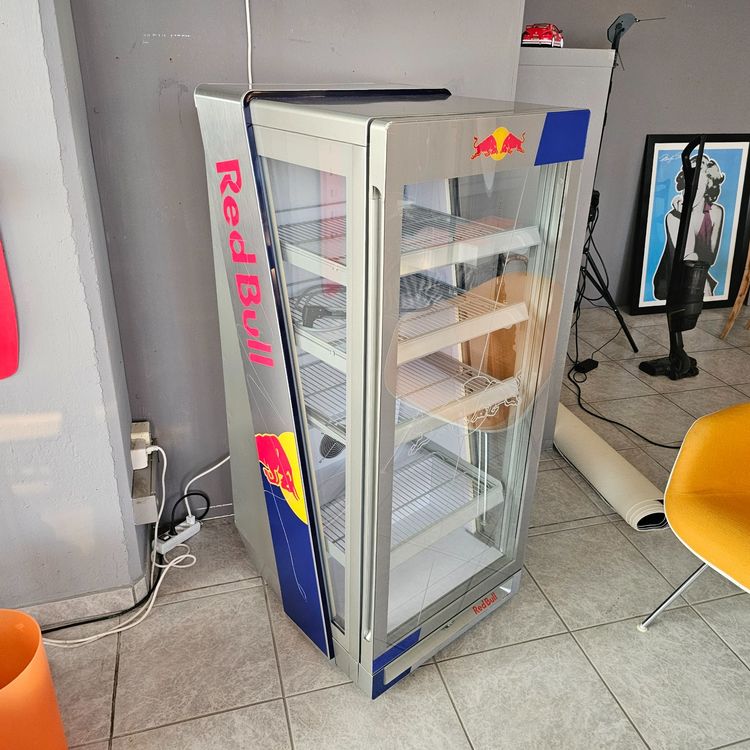 Red Bull Khlschrank Metro