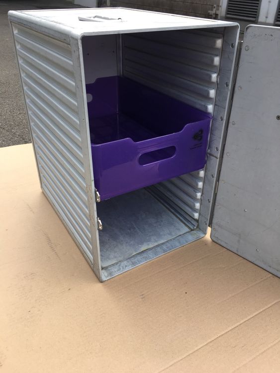 Original Flugzeugcontainer (Jumbo / Boing 747) (Gebraucht) in Tann für ...