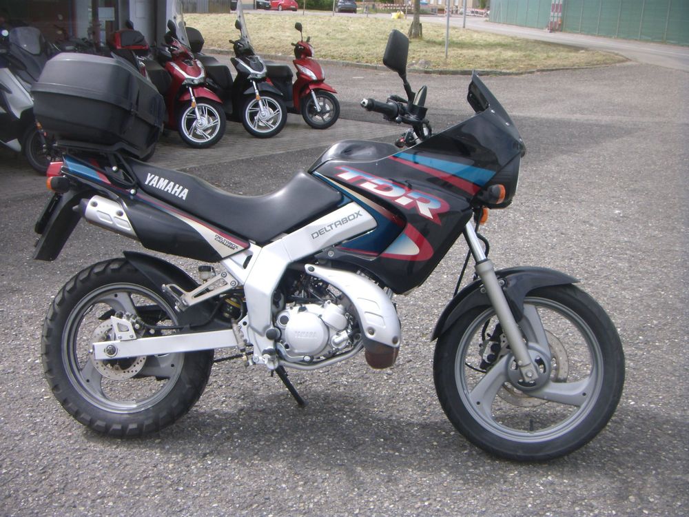 YAMAHA TDR 125 1997 prête pour expertise (Gebraucht) in Payerne für CHF ...