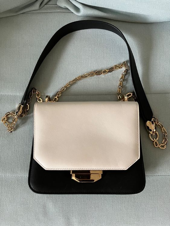 Bulgari Schultertasch s/w (Gebraucht) in winterthur für CHF 230 – mit ...