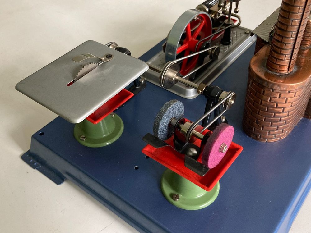 Dampfmaschine Wilesco D101 mit Zubehör neuwertig (Gebraucht) in ...