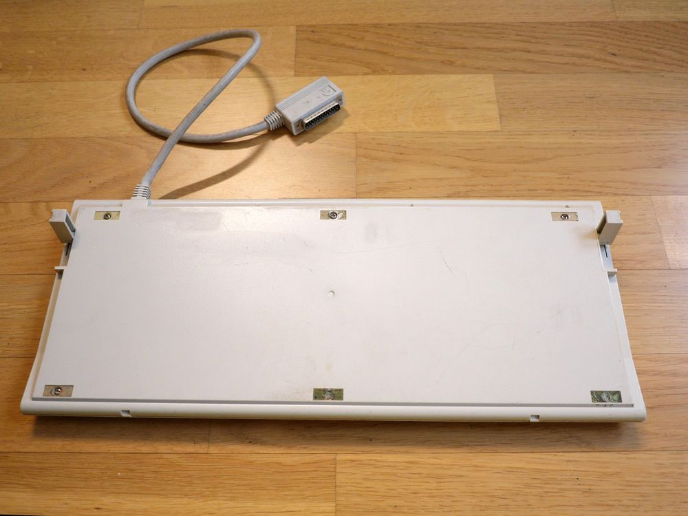 Commodore 128D Keyboard CH Layout (Gebraucht) in Dietwil für CHF 150 ...