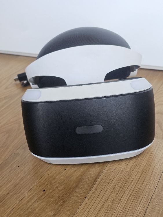 PlayStation4 VR Bundle - Headset, Camera, Move Controllers (Gebraucht ...