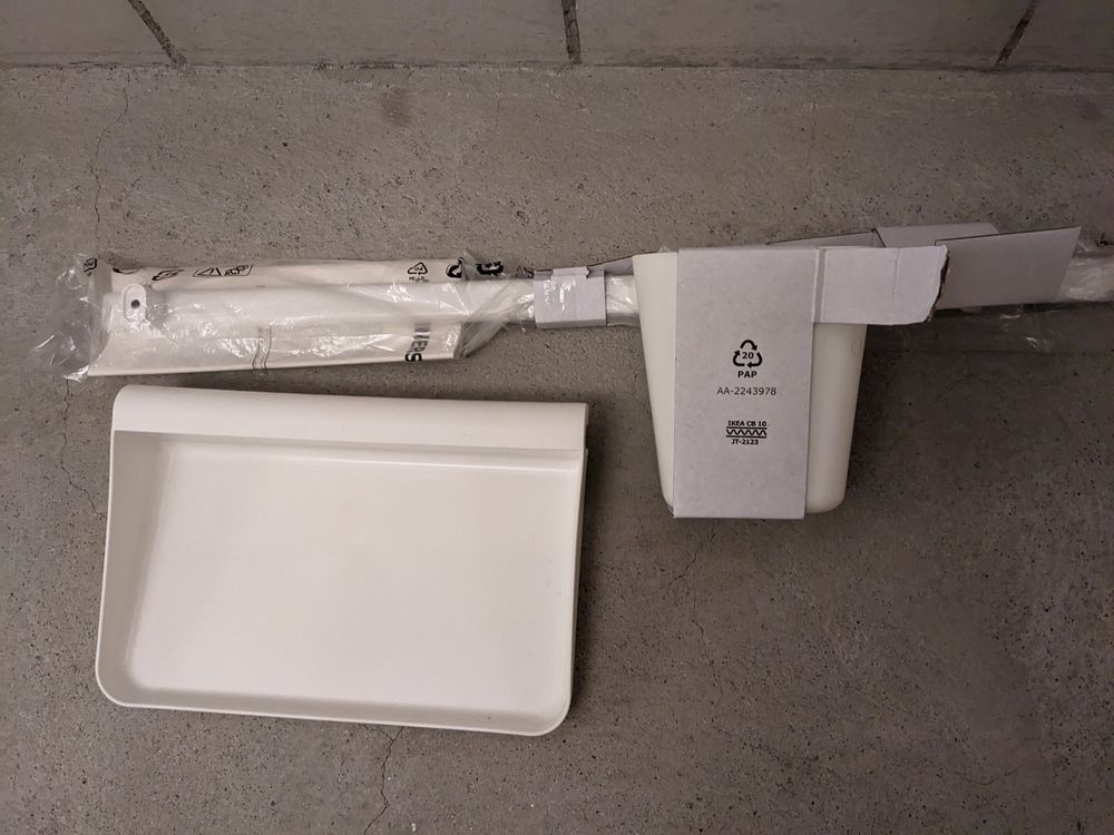 Ikea SUNNERSTA Stange mit Aufbewahrung (Neu und originalverpackt) in ...