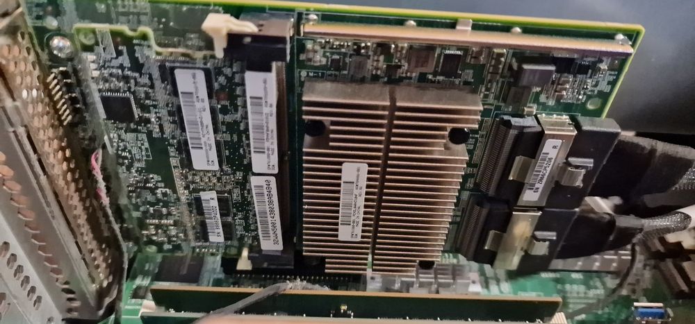 HP ProLiant ML350 Gen9 128GB RAM / 6TB HDD | Comprare su Ricardo