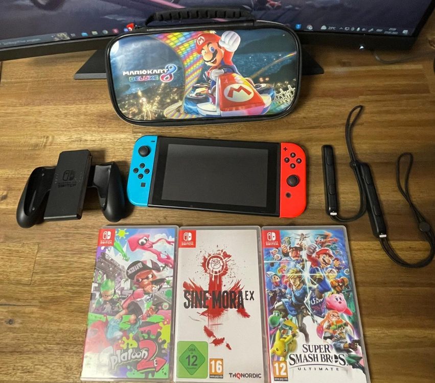 Nintendo Switch V2 - Neon- Rot/Neon-Blau 32GB (Gebraucht) in Benglen ...