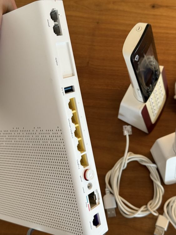 Swisscom Internet Box 3 mit HD-Phone Davos, Top! (Gebraucht) in ...