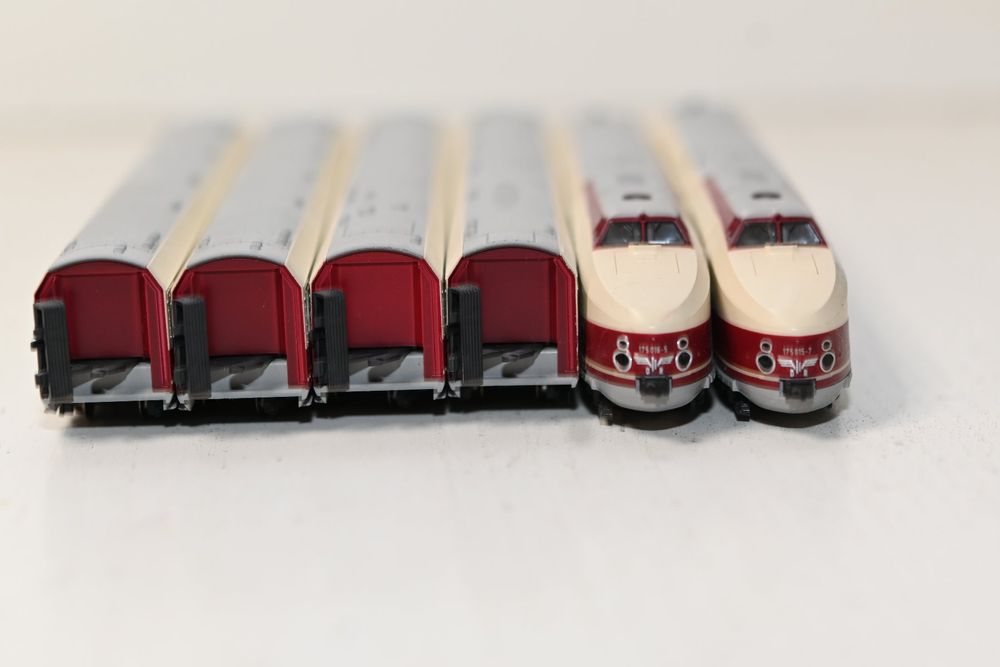 DR Zugskompositon Kato Spur N 6 teilig ohne OVP , läuft | Kaufen auf Ricardo