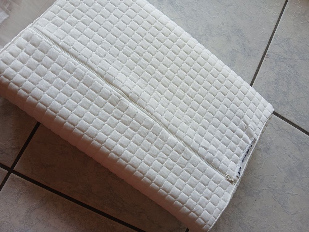 Ikea SchlafKissen Rosenskärm mit Bezug | Kaufen auf Ricardo