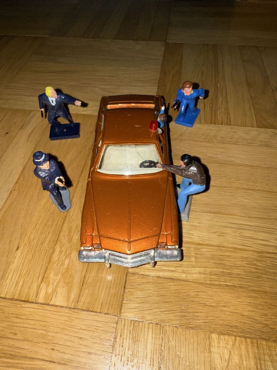 Vintage CORGI 'Starsky & Hutch' Gran Torino Car with figures (Gebraucht ...