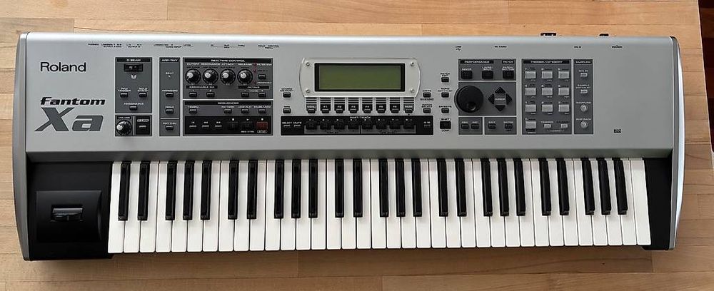 Roland Fantom Xa - Synthesizer Workstation (Gebraucht) in Zürich für ...
