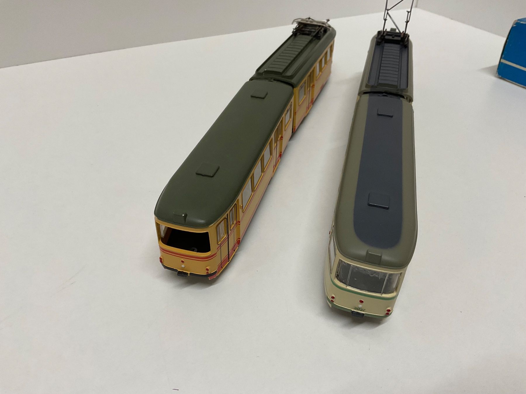 Roco Trams 2Stk stark Bespielt 8500 und 8501 (Gebraucht) in Chur für ...