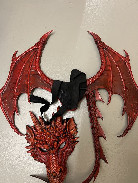 Red Dragon Wings, Tail & Mask Costume Set | Kaufen auf Ricardo