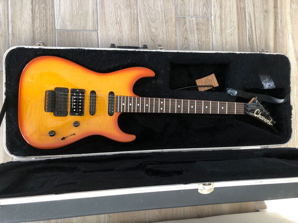 Charvel 375 Deluxe 1992 | Kaufen auf Ricardo