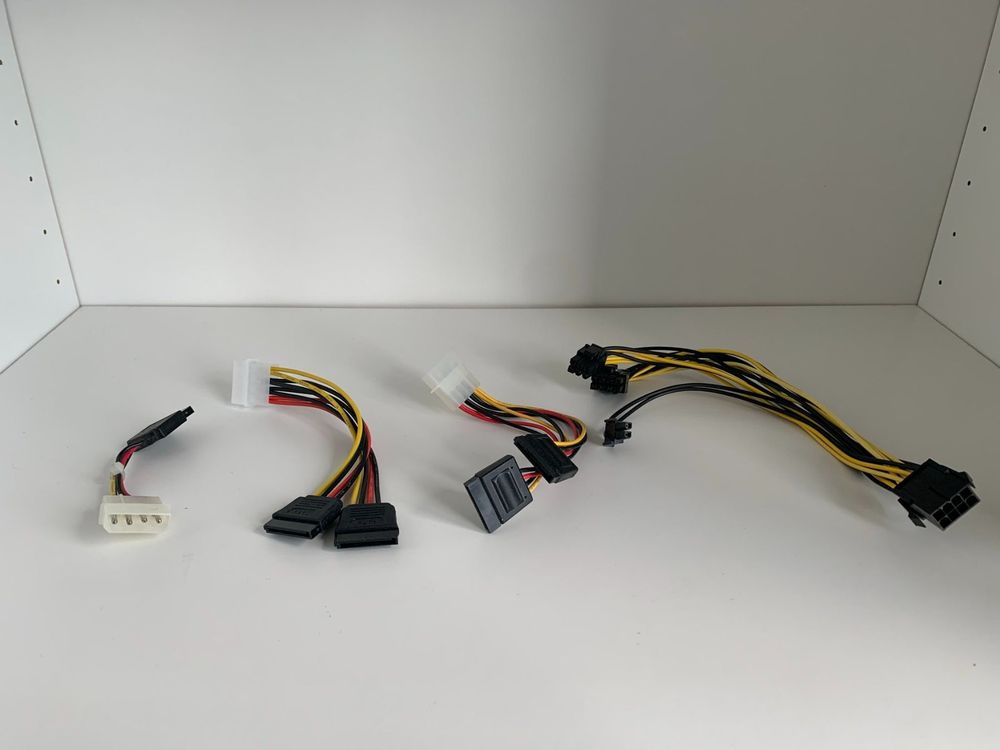 PSU Kabel Adapter Molex - Sata and CPU Splitter (Gebraucht) in ...