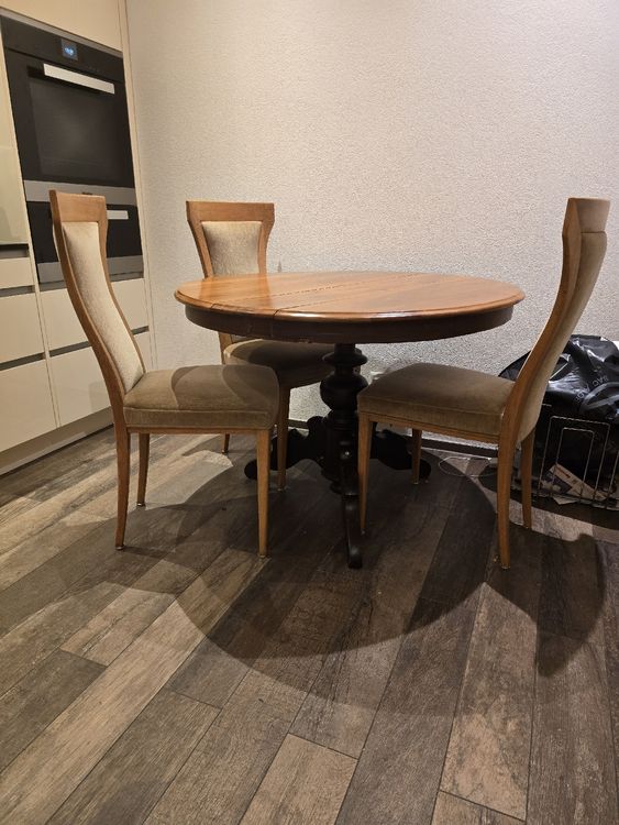 Runder Esstisch (Gebraucht) in Balsthal für CHF 20 – nur Abholung auf Ricardo kaufen