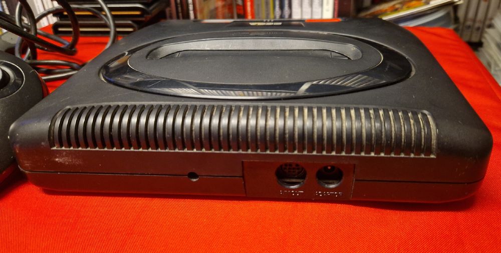 Sega Mega Drive 2 avec 4 jeux - Console Rétro Vintage (Gebraucht) in ...