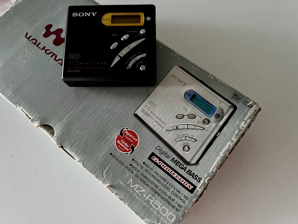 SONY MZ-R500 Portable MiniDisc Recorder (Gebraucht) in Mont-sur ...
