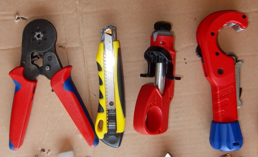 4 Werkzeuge Knipex Crimpzange Rohrschneid Intercable WZ #XVV (Gebraucht ...