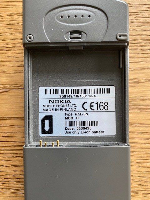 Nokia 9210 Communicator grau RAE-3N (Gebraucht) in Richterswil für CHF ...