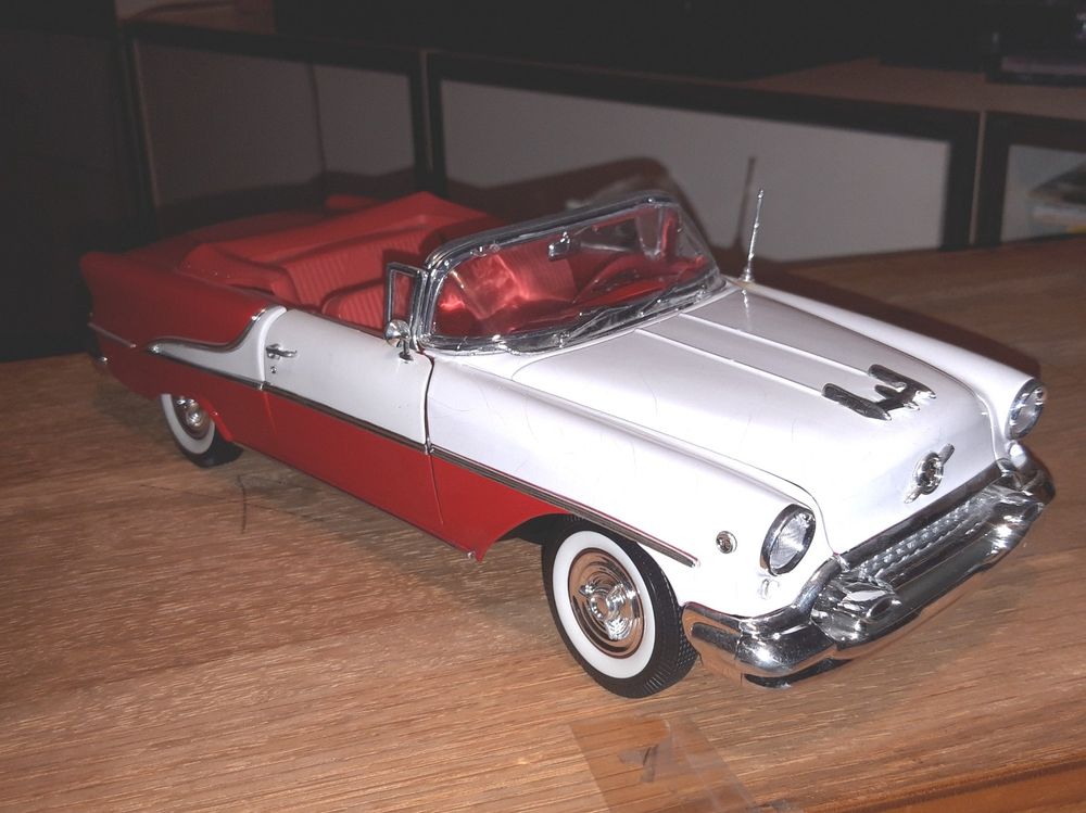 Oldsmobile Super 88 1955 (Gebraucht) in Uttigen für CHF 50 – mit Lieferung auf Ricardo kaufen