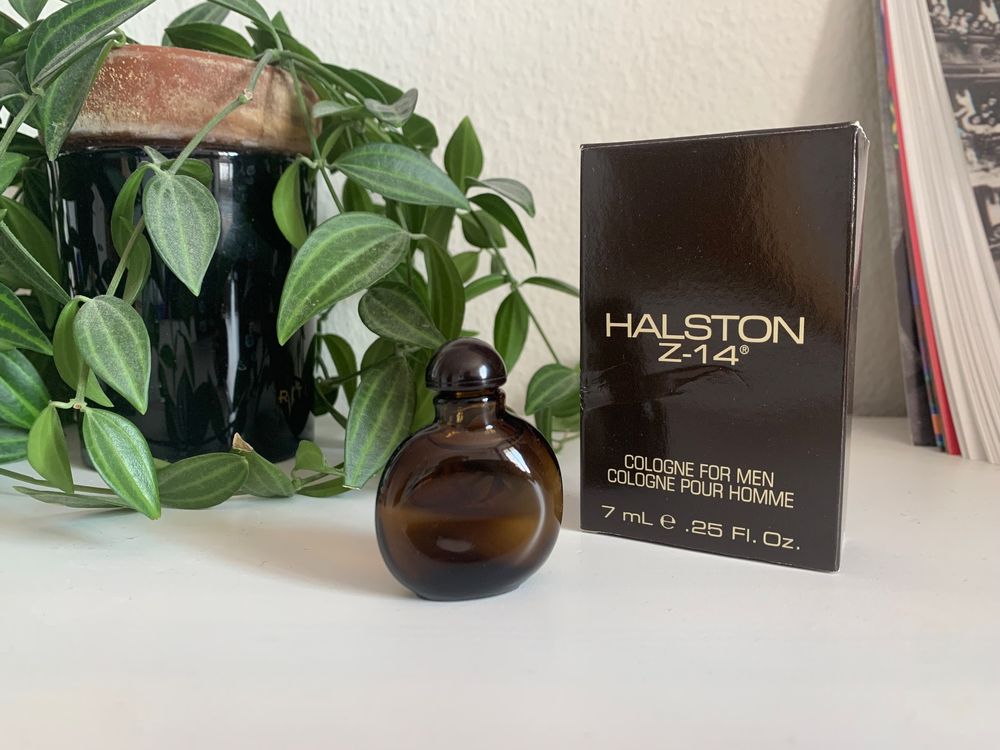 Halston Z-14 (RARE) | Kaufen auf Ricardo