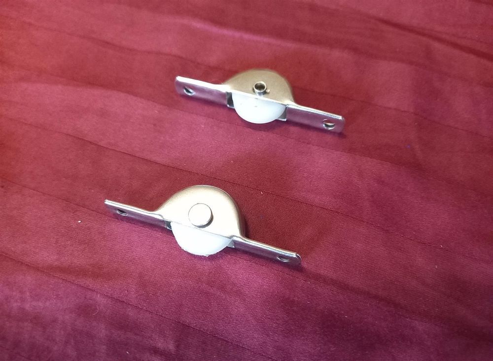 40x Fensterrollen Gleitrolle - Roulette tiroir (Neu und originalverpackt) in Bremblens für CHF ...