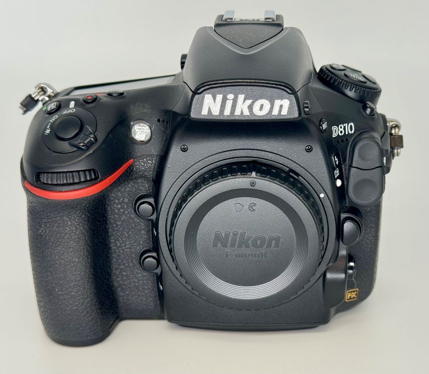 Nikon D810 en superbe état avec poignée Nikon MB-D12 (D'occasion) à Mézières VD pour CHF 645 ...