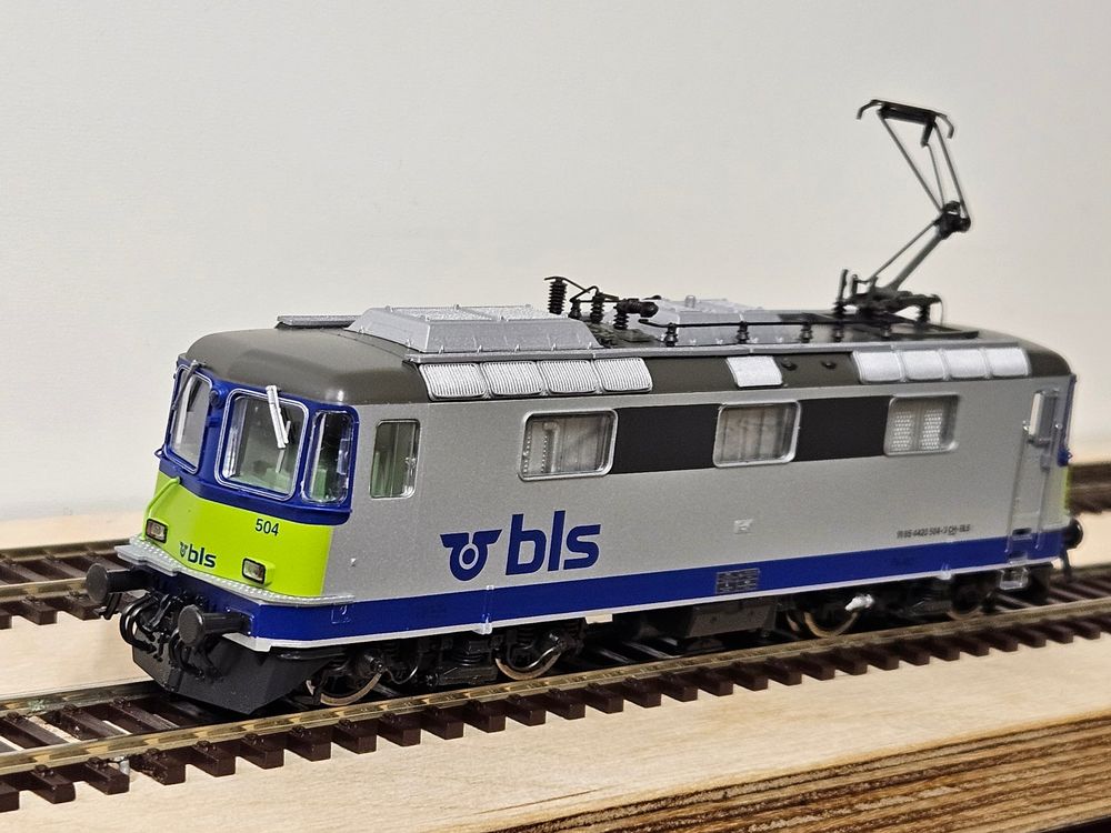 Roco BLS / Re 4/4 420 504-3 / 62691 (Gebraucht) in für CHF 299 – mit ...