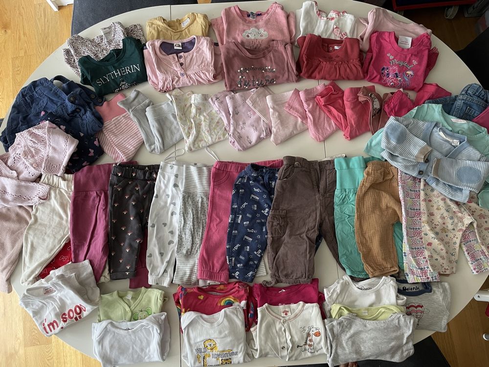 Big set of clothes, baby girl, 68-74 (Gebraucht) in Zürich für CHF 15 ...