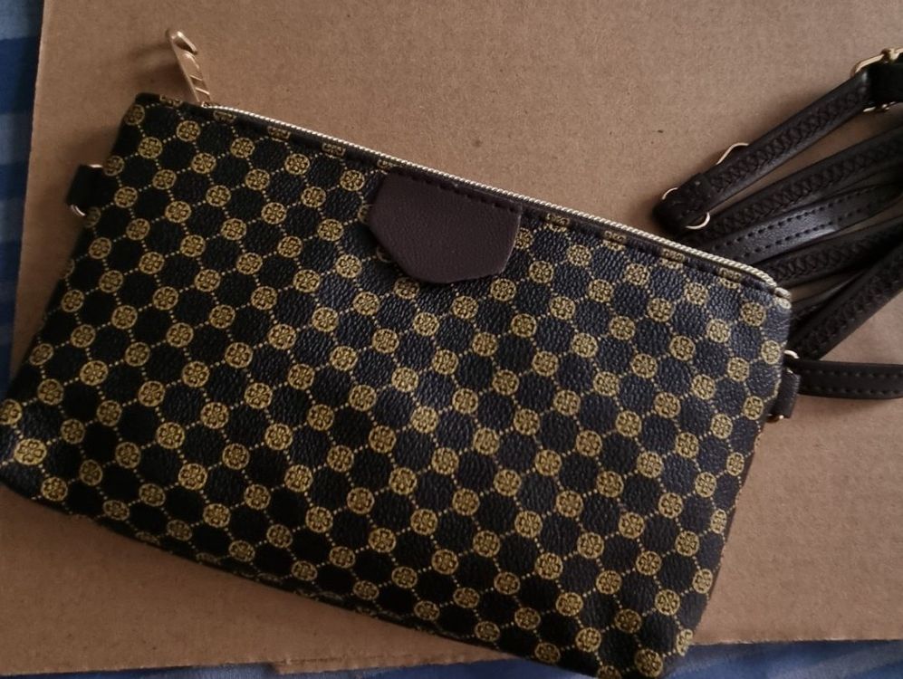 Tasche, Clutch zum anhängen neu (Neu und originalverpackt) in ...