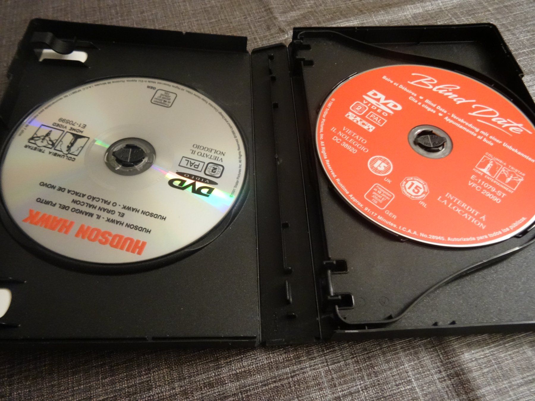 DVD Hudson Hawk / Blind Date / Tödliche Nähe (Gebraucht) in Olten für ...