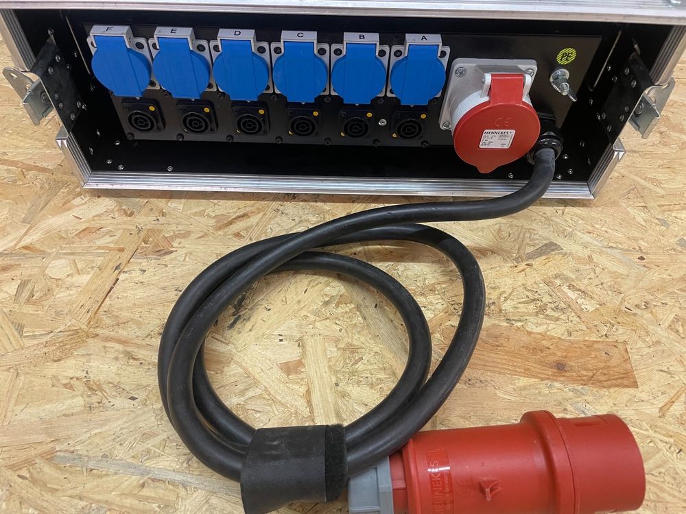 Voice Acoustics 19“ Stromverteiler Rack CEE32 | Kaufen auf Ricardo