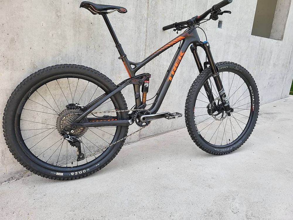 Trek Remedy 9.9 Carbon 29" / 27.5" (Gebraucht) in Ibach für CHF 2300 ...