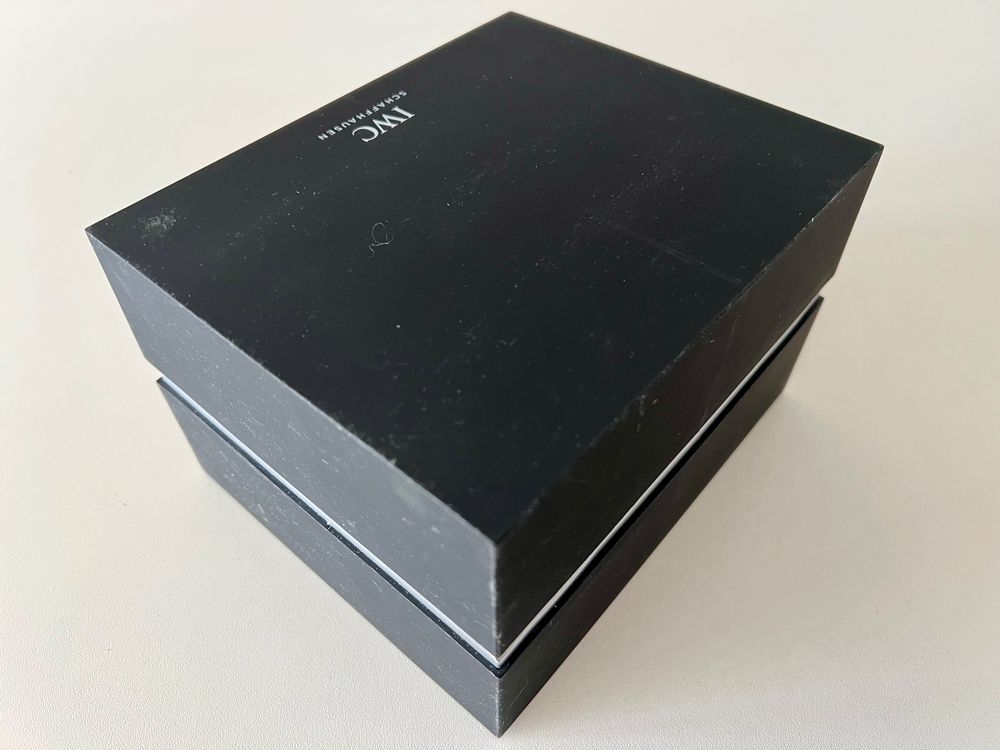 IWC standard black watchbox from the 2000‘s (Gebraucht) in Mont-sur ...