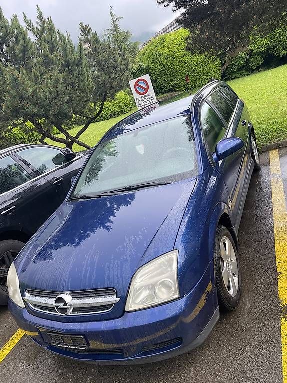 OPEL Vectra C Cvan 20i Turbo 2004 (Gebraucht) in Clarens für CHF 300 ...