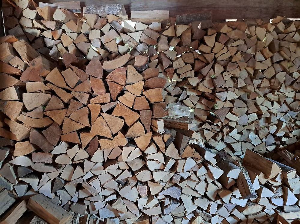 Brennholz (Gebraucht) in Muri b. Bern für CHF 600 – nur Abholung auf Ricardo kaufen