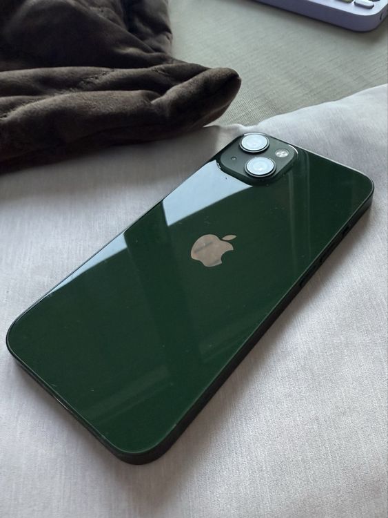Iphone 13 dunkel grün (Gebraucht) in Roggwil BE für CHF 250 – mit ...