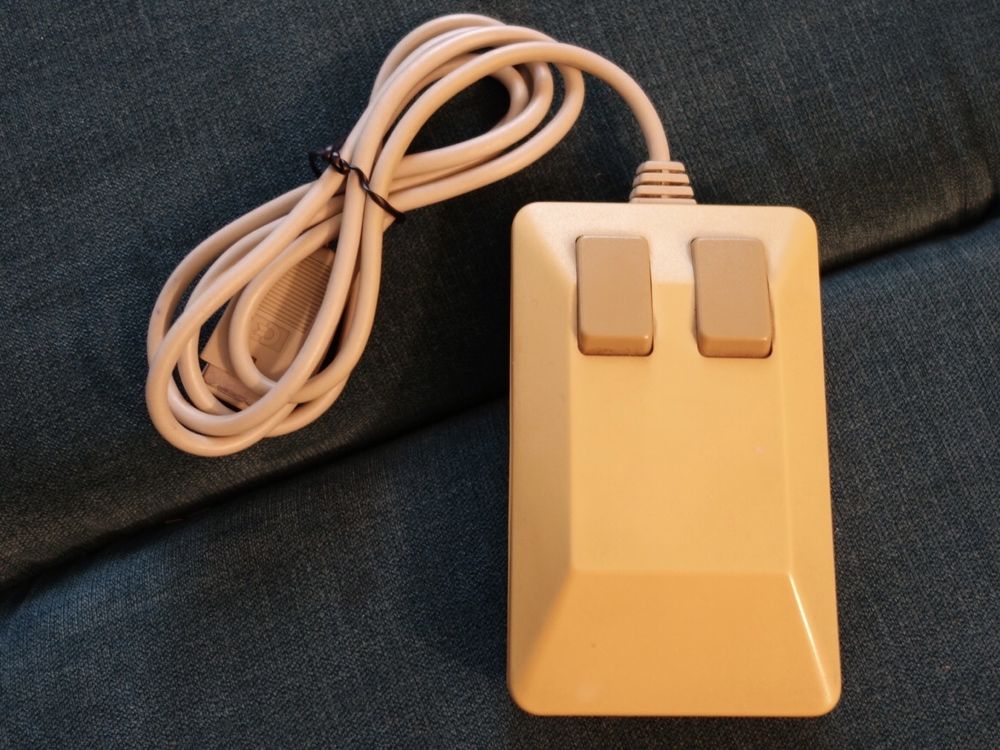 Maus für Commodore Amiga (Tank Mouse) (Defekt) in Bützberg für CHF 16 ...