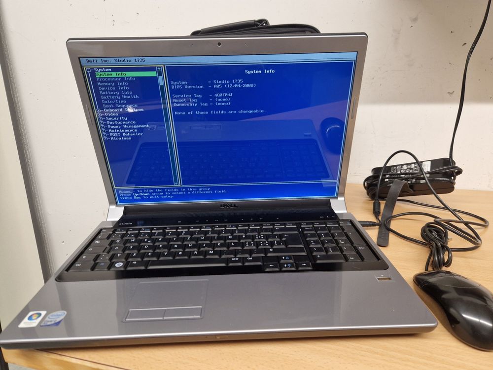 DELL Studio 1735 Notebook inkl. SSD-Upgrade / Tasche etc. (Gebraucht ...