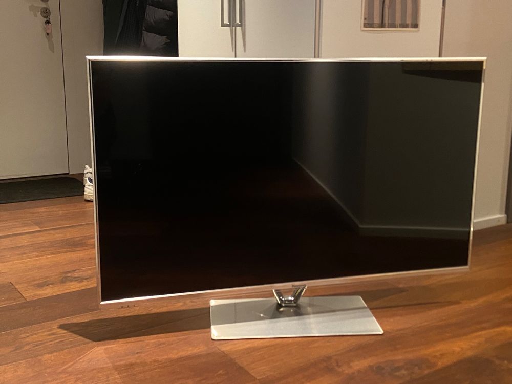 Panasonic 47“ TX-L47DTW60 | Kaufen auf Ricardo