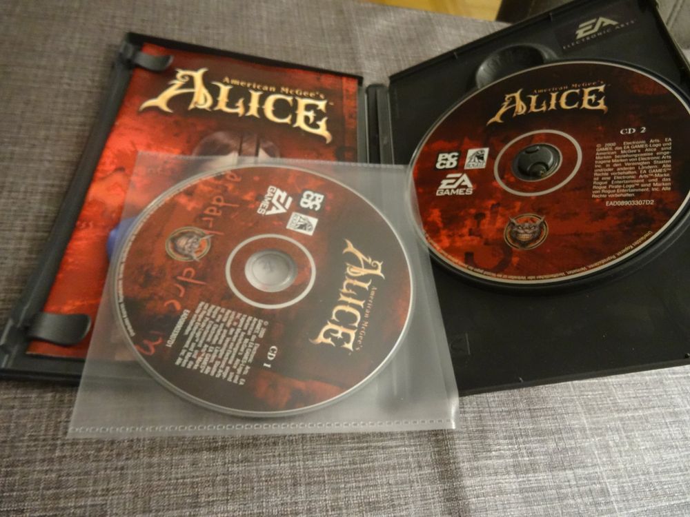 American McGee's Alice PC CD-ROM Game - (Gebraucht) in Olten für CHF 5 ...