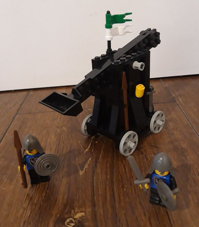 Lego 6030 CATAPULT (Gebraucht) in Gossau SG für CHF 22 – mit Lieferung ...